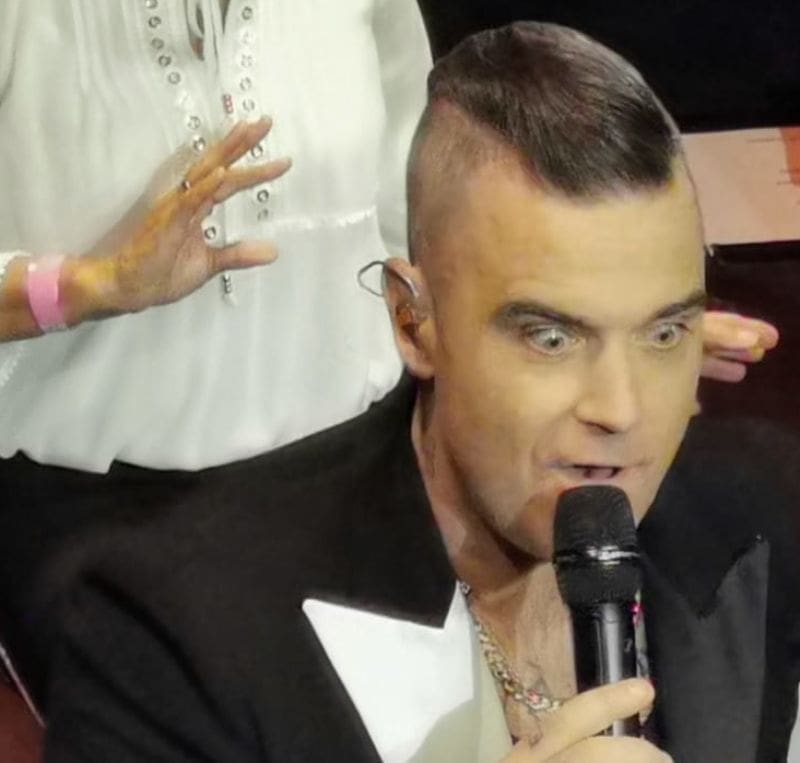 Danke für dieses Xmas Present, Dear Robbie! | OXMOX - Hamburgs StadtMagazin